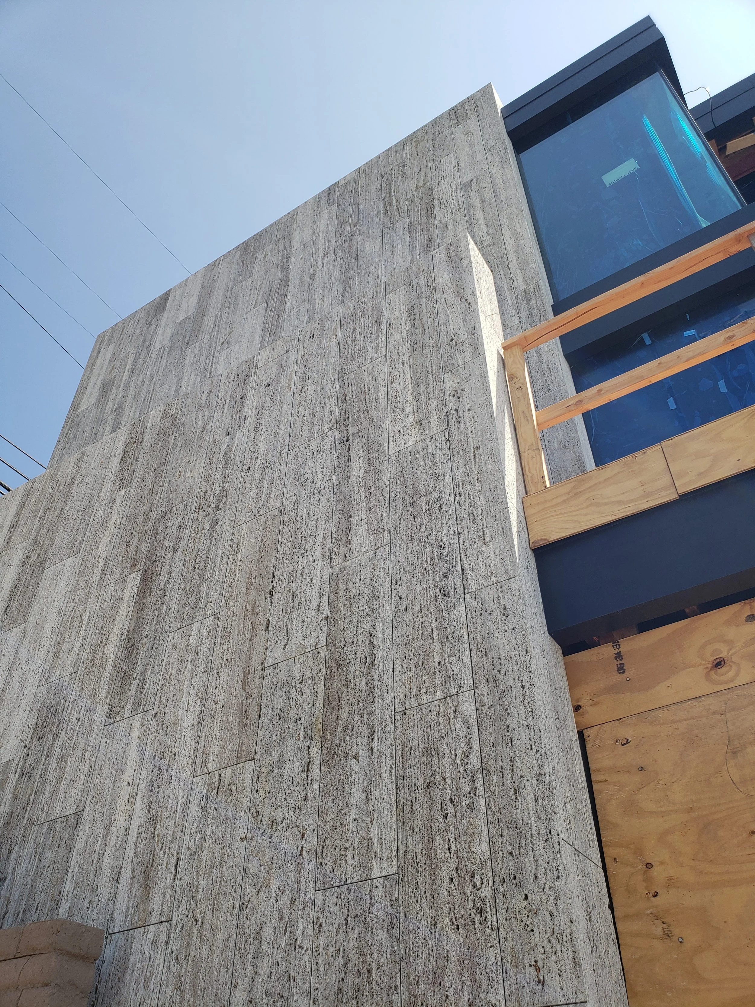 Titanium Travertine — Cooritalia