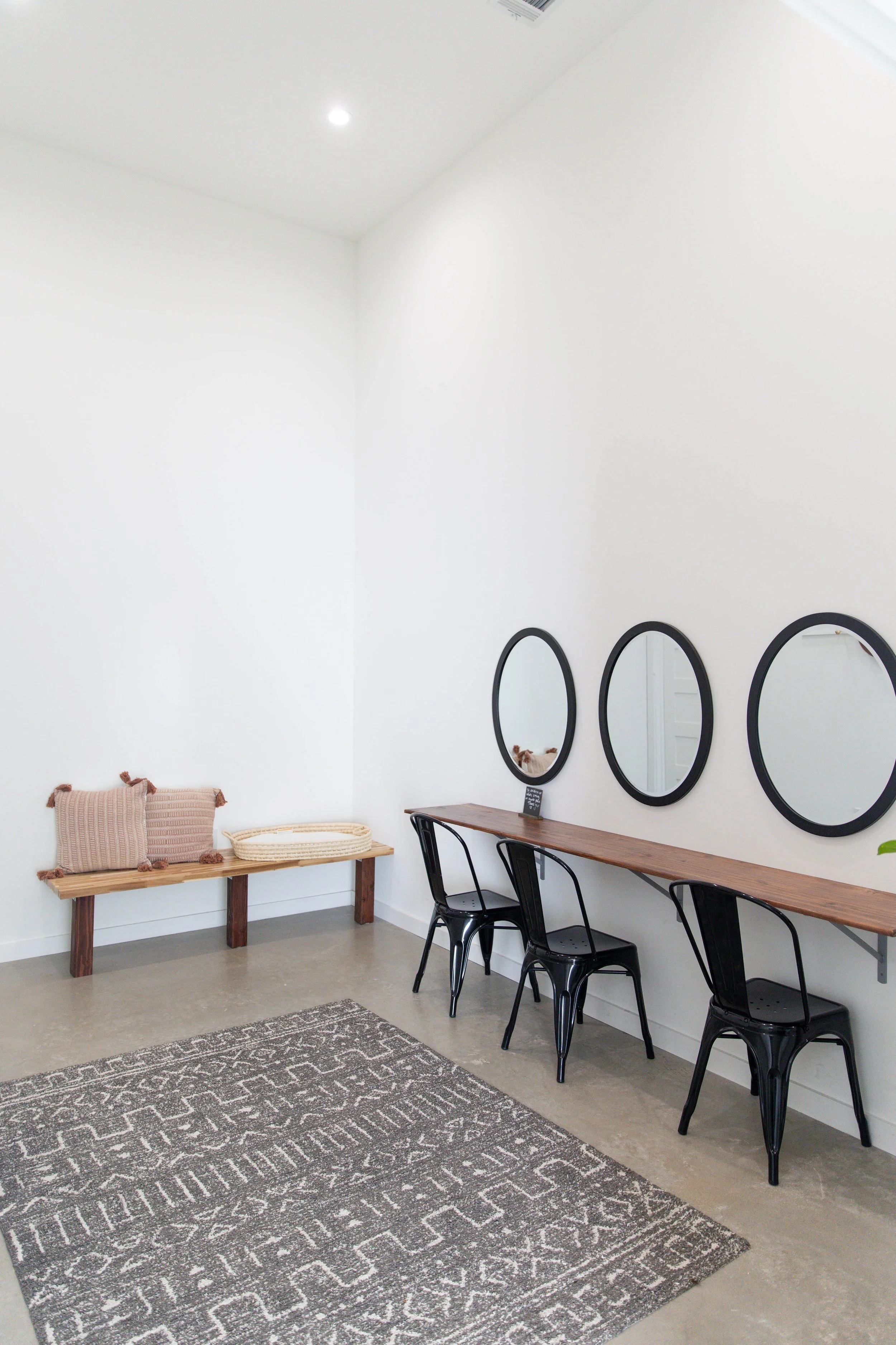 Photography Studio Rental Space Side A — Lemon Drop Studios