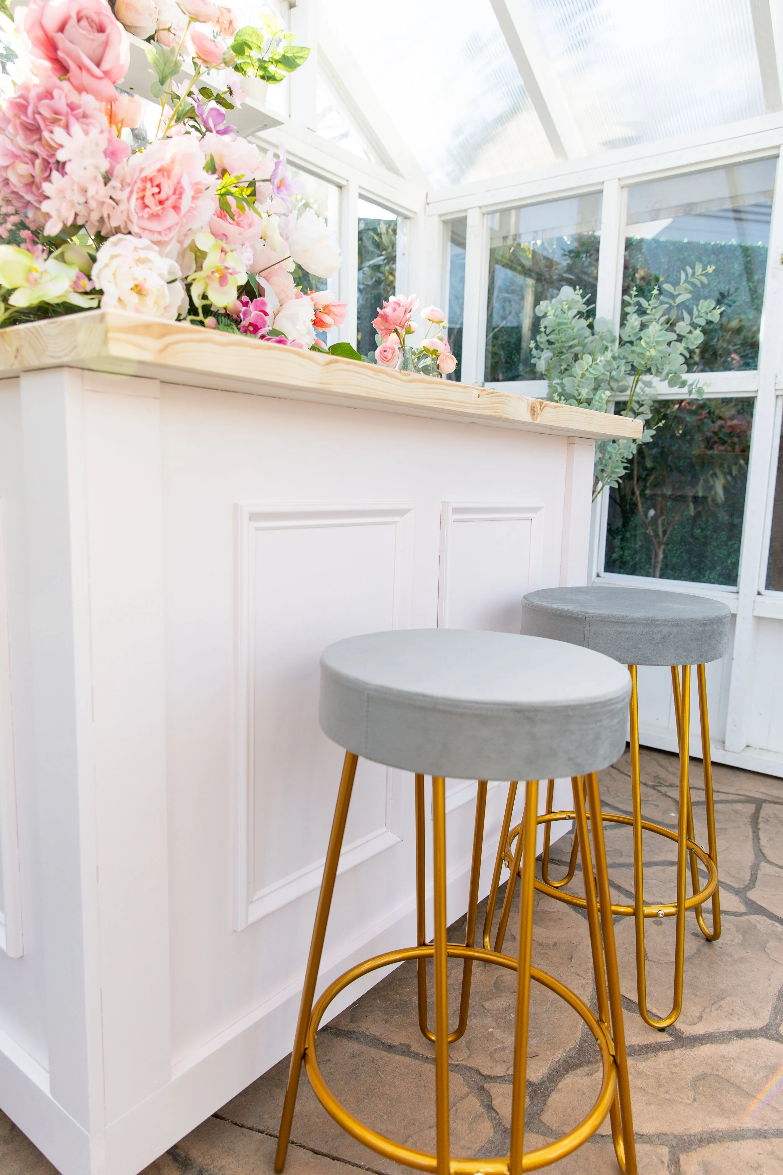 Photography Studio Rental Space Side A — Lemon Drop Studios