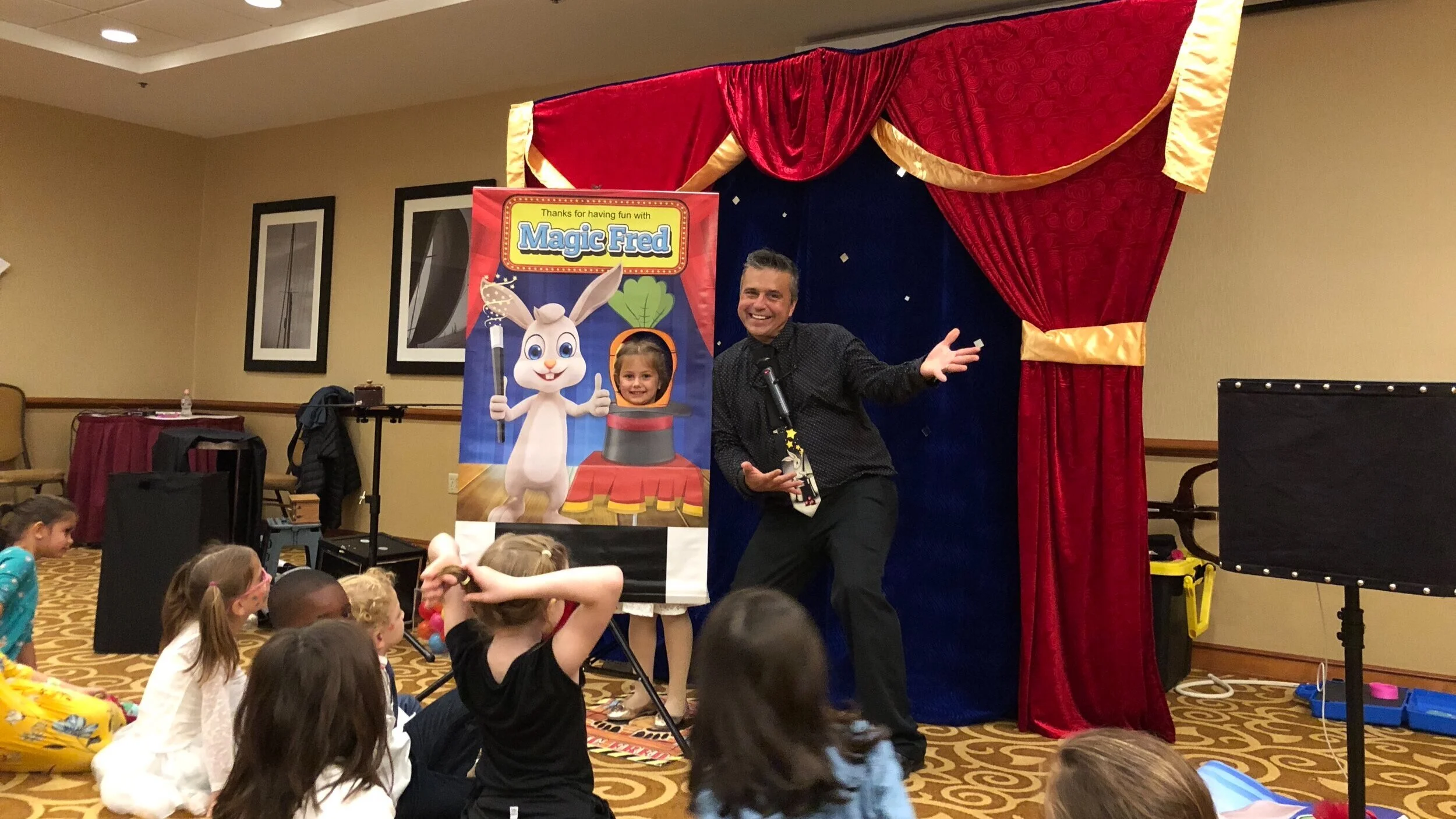 Magic Fred Show - Magic Fred The Magician