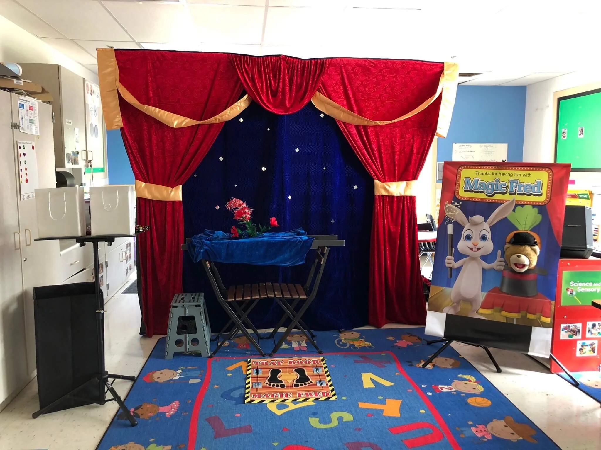 Magic Fred Show - Magic Fred The Magician