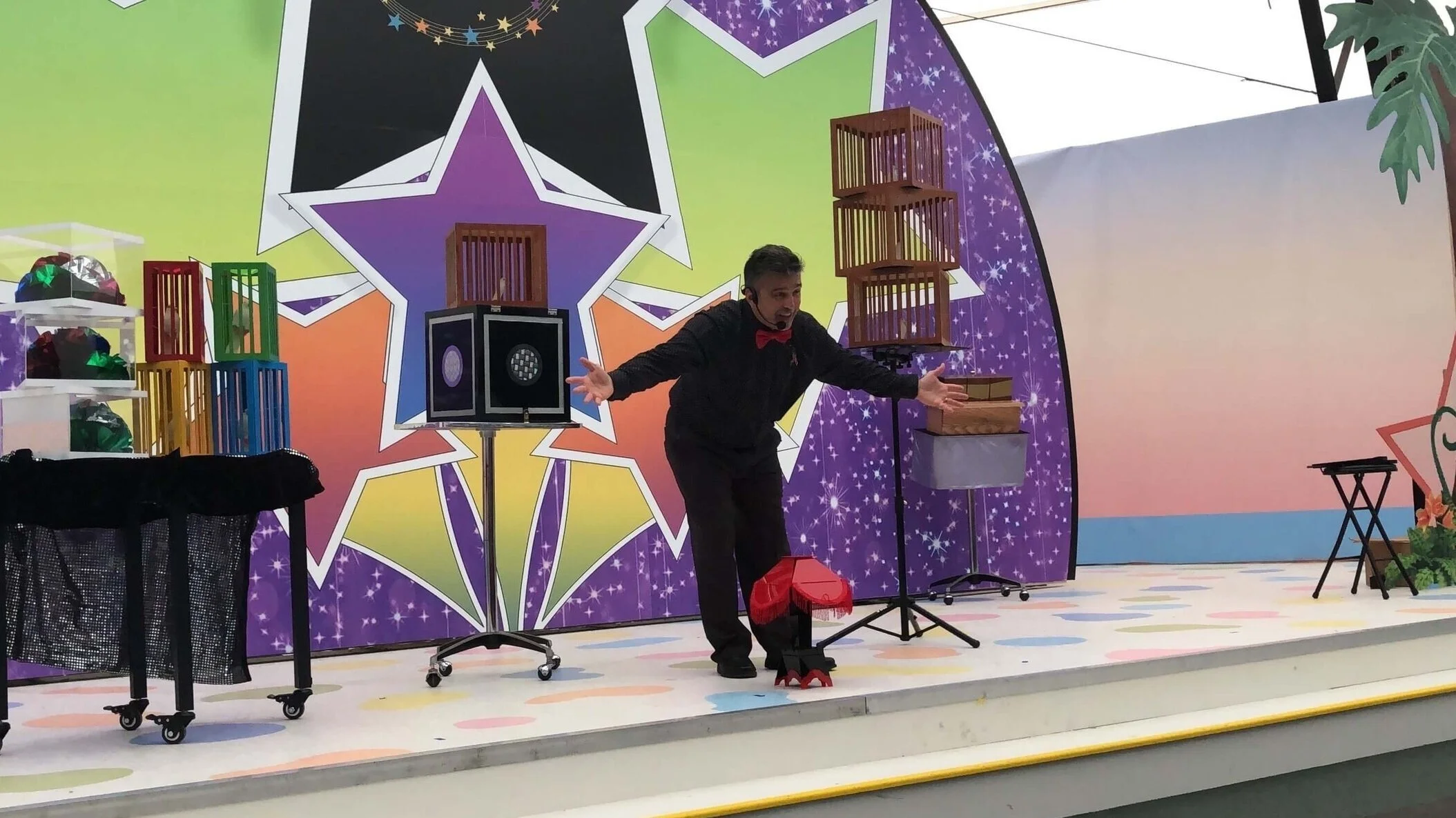 Magic Fred Show - Magic Fred The Magician