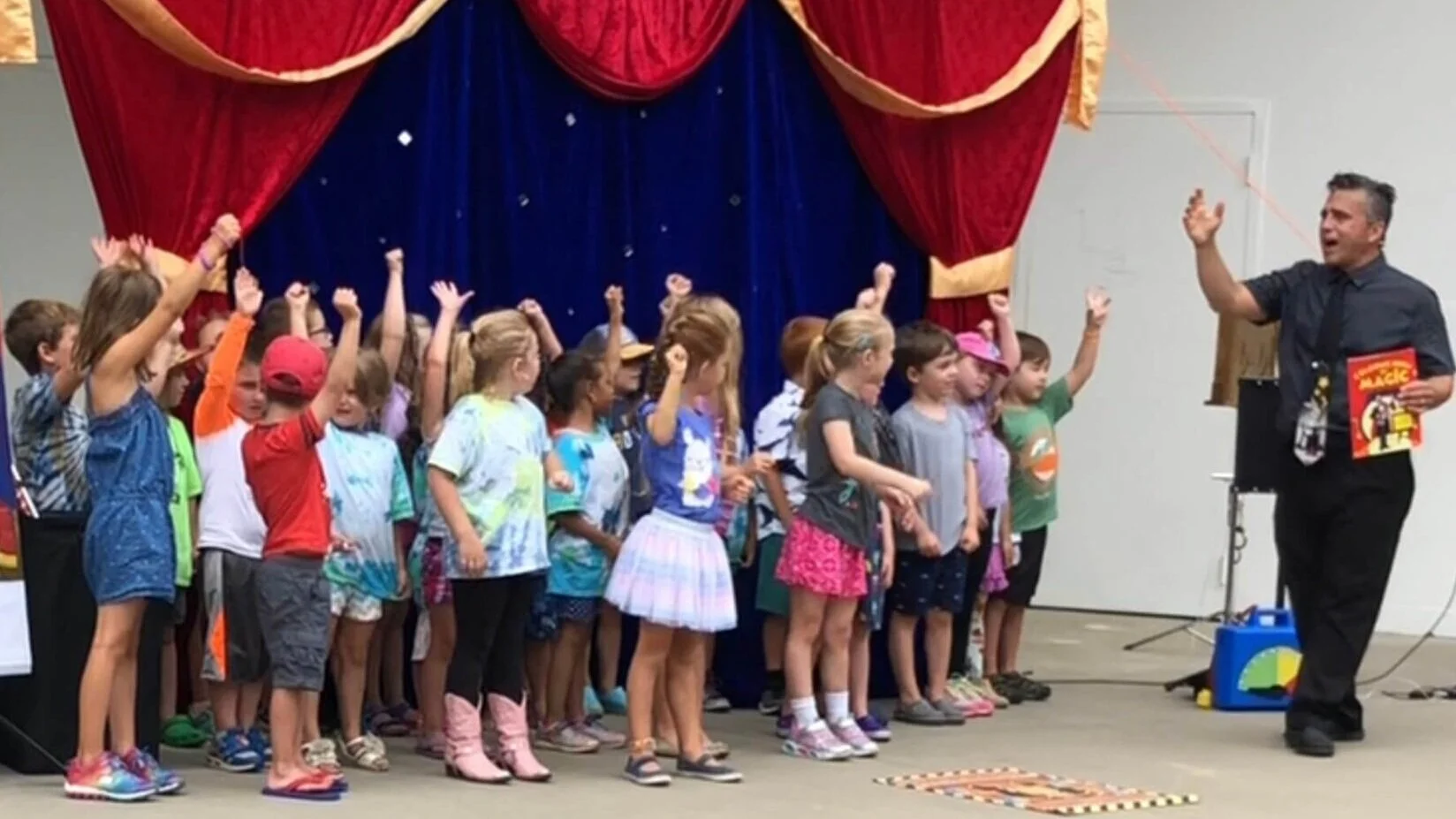 Magic Fred Show - Magic Fred The Magician