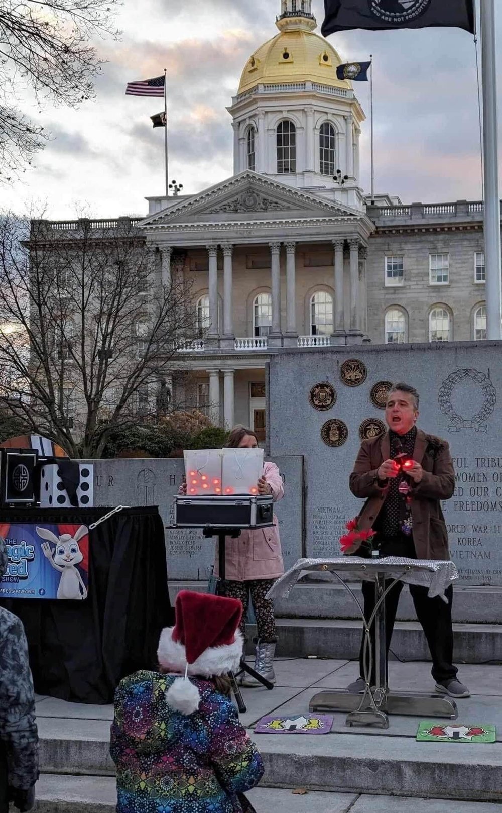 Gallery 1 — Magic Fred Show - Magic Fred The Magician