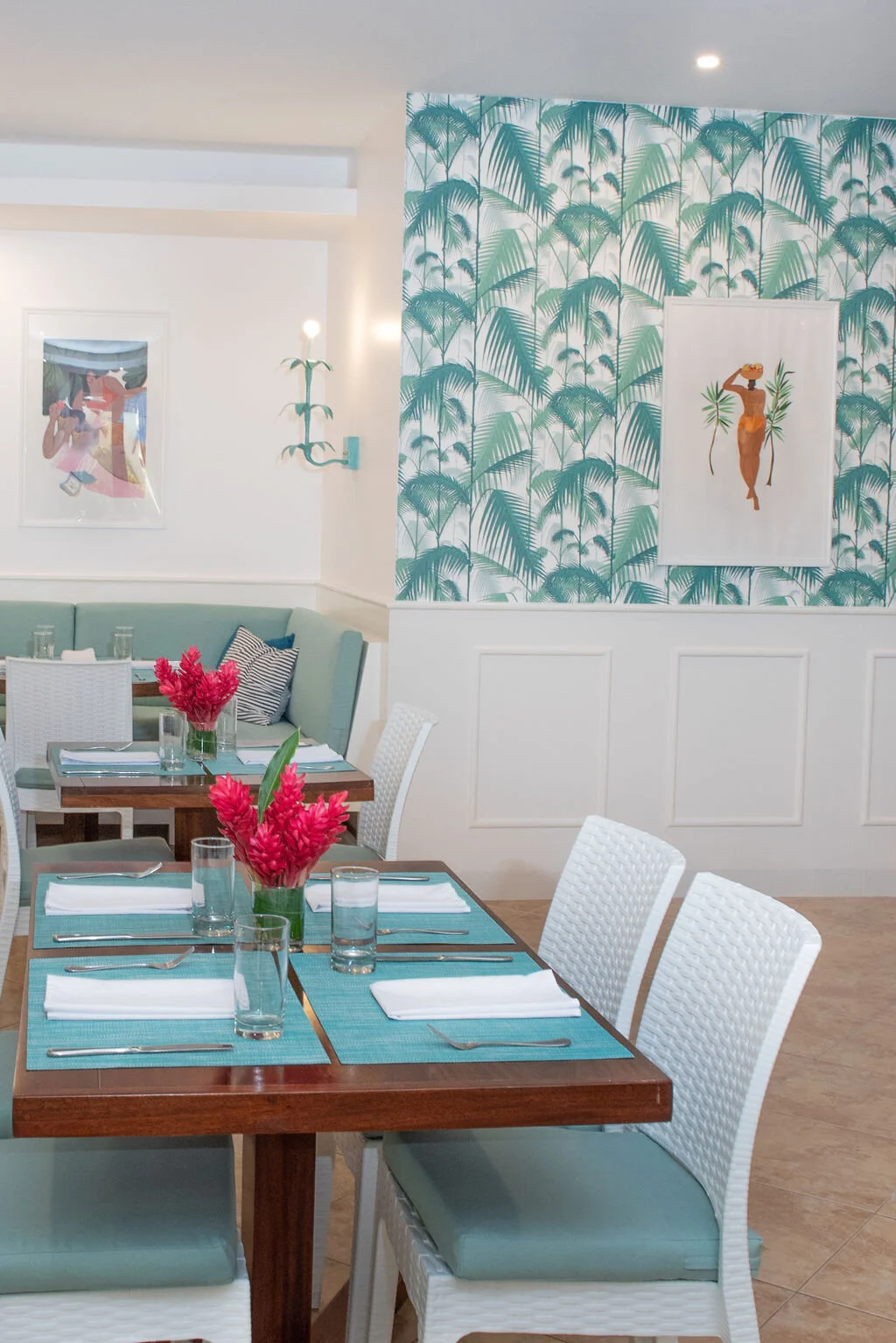 RED GINGER RESTAURANT — Cote Interiors