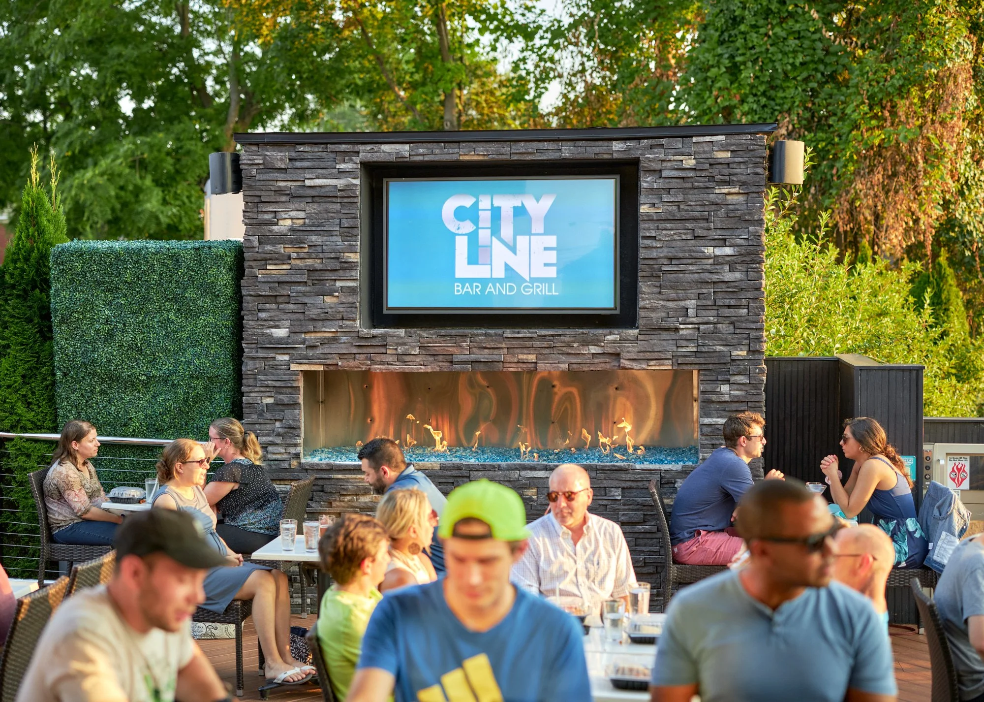 City Line Bar & Grill