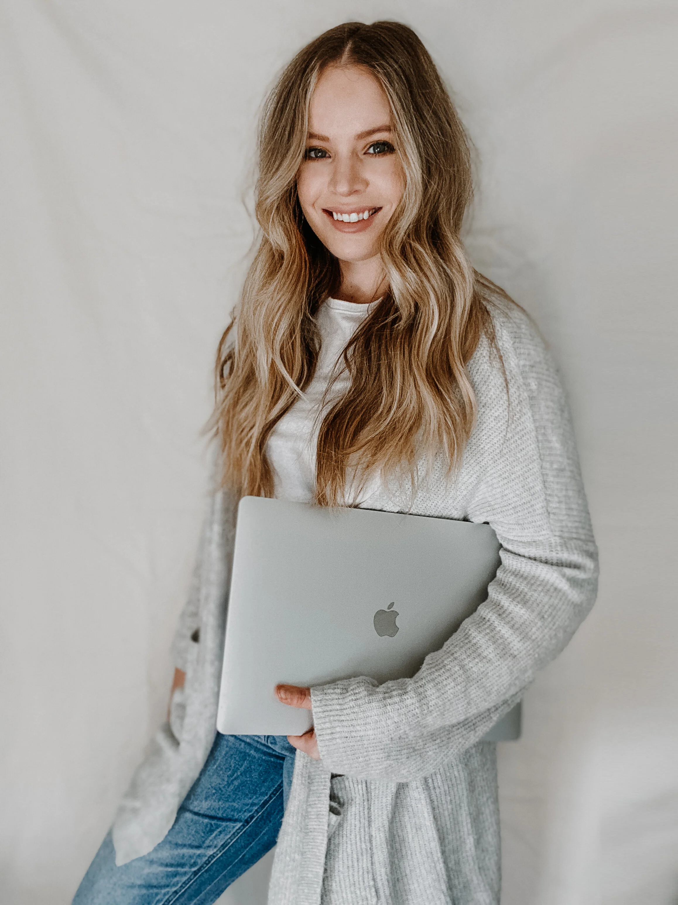 About Courtney Slate — Creatives by Courtney