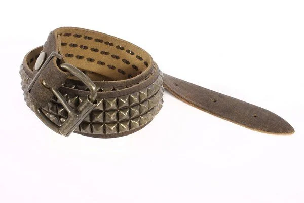 3 Row Small Pyramid Belt — LEATHER & STUDS