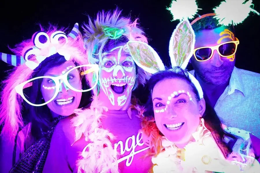 Neon Booth — Flipéate Group