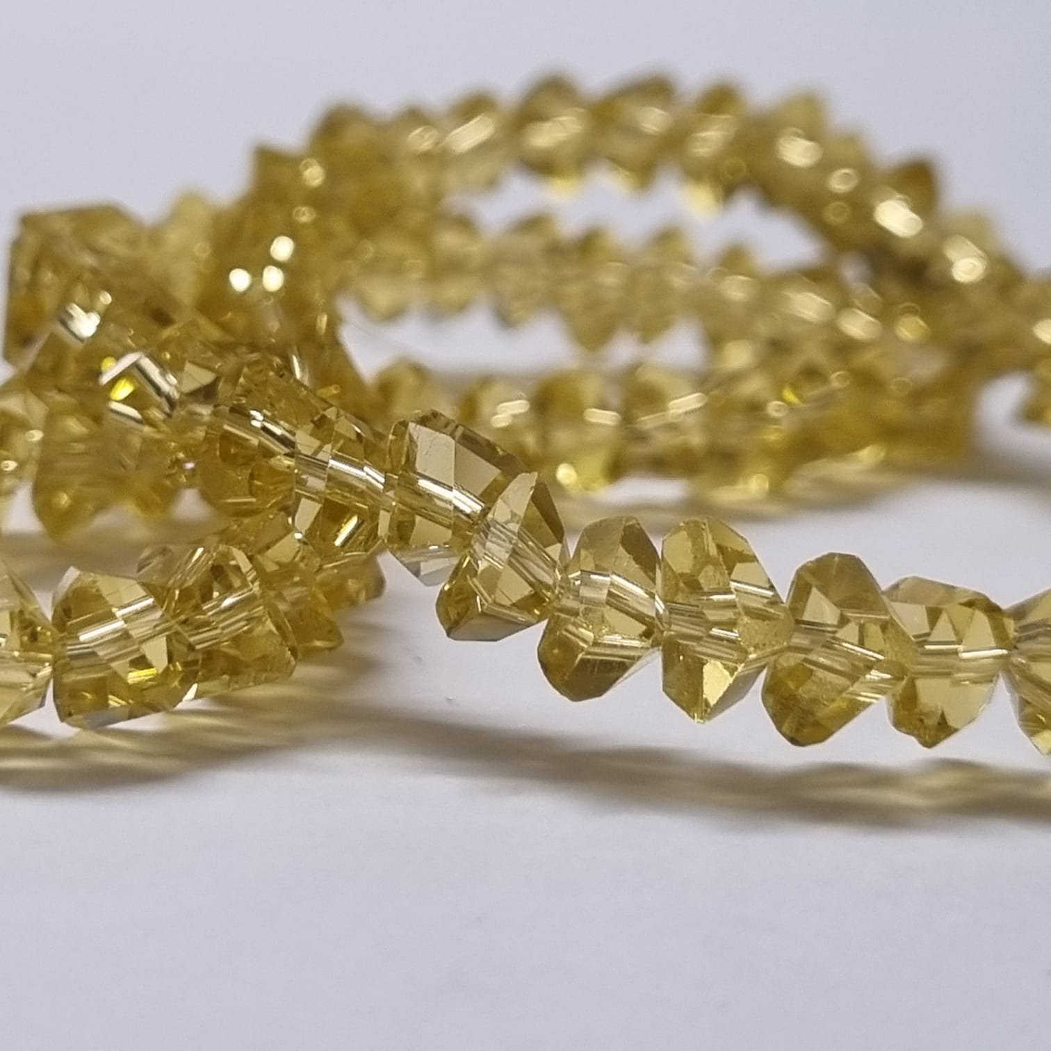 ULTIMATE CRAFT - Small Clear Diamond Shaped Beads (Green) — ULTIMATE ...