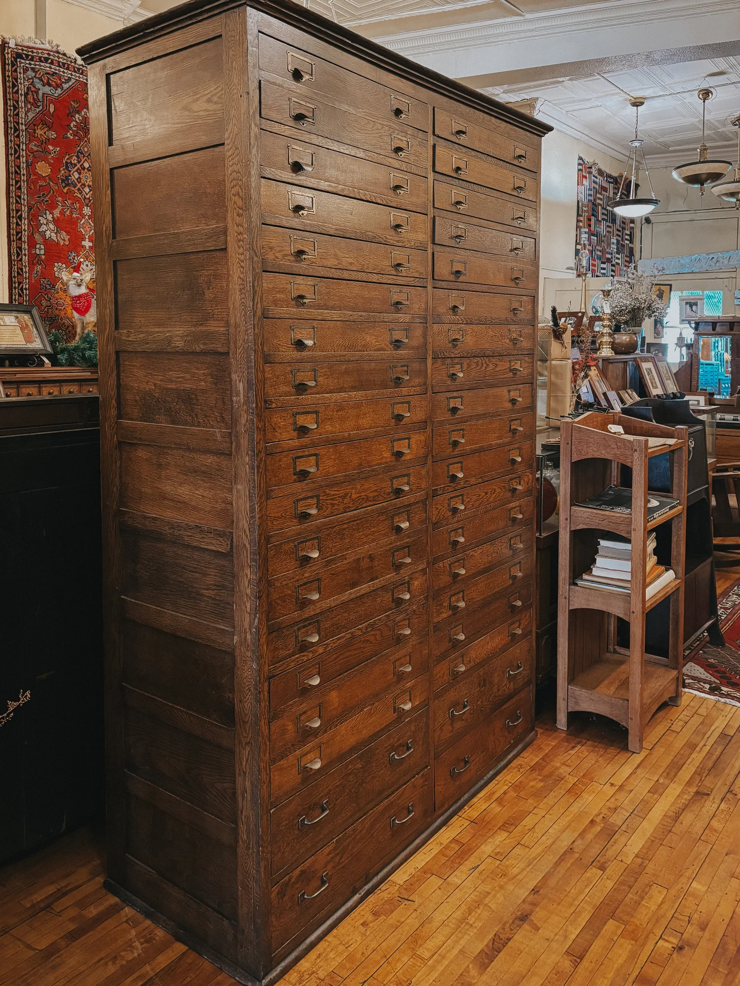 Euro Classics Antiques