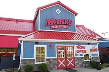 Bar-B-Q Restaurants — Mark's Feed Store