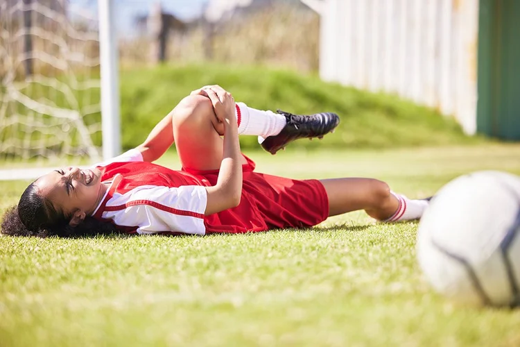 ACL Reconstruction with a Quad Tendon Graft | ACL Surgeon Near Me — Dr ...