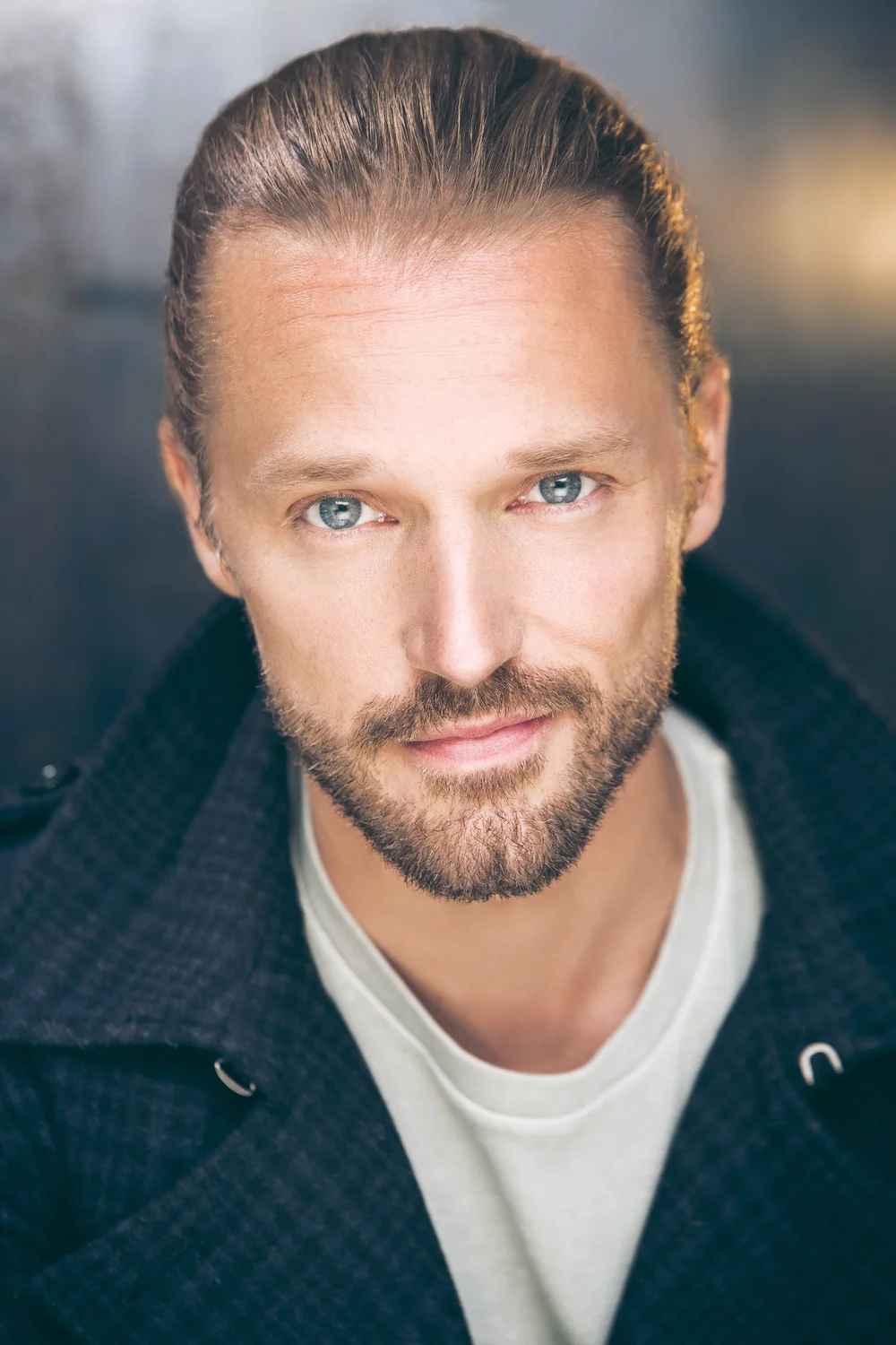 About — ALEXANDER HEADLEY