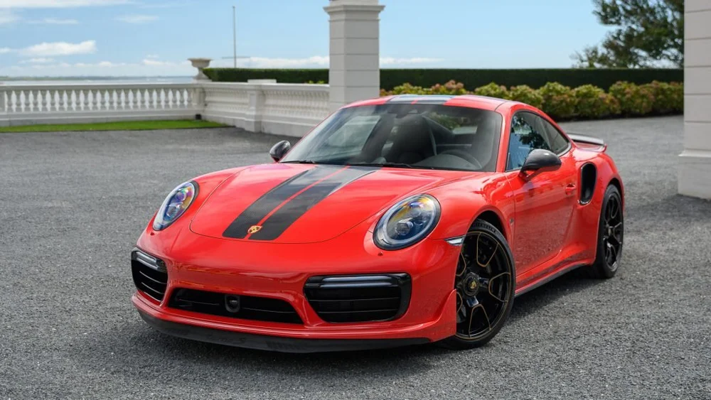 Porsche 911 Carrera S Red