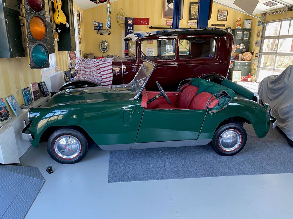 1951 Crosley Super Sports — Audrain Auto Museum