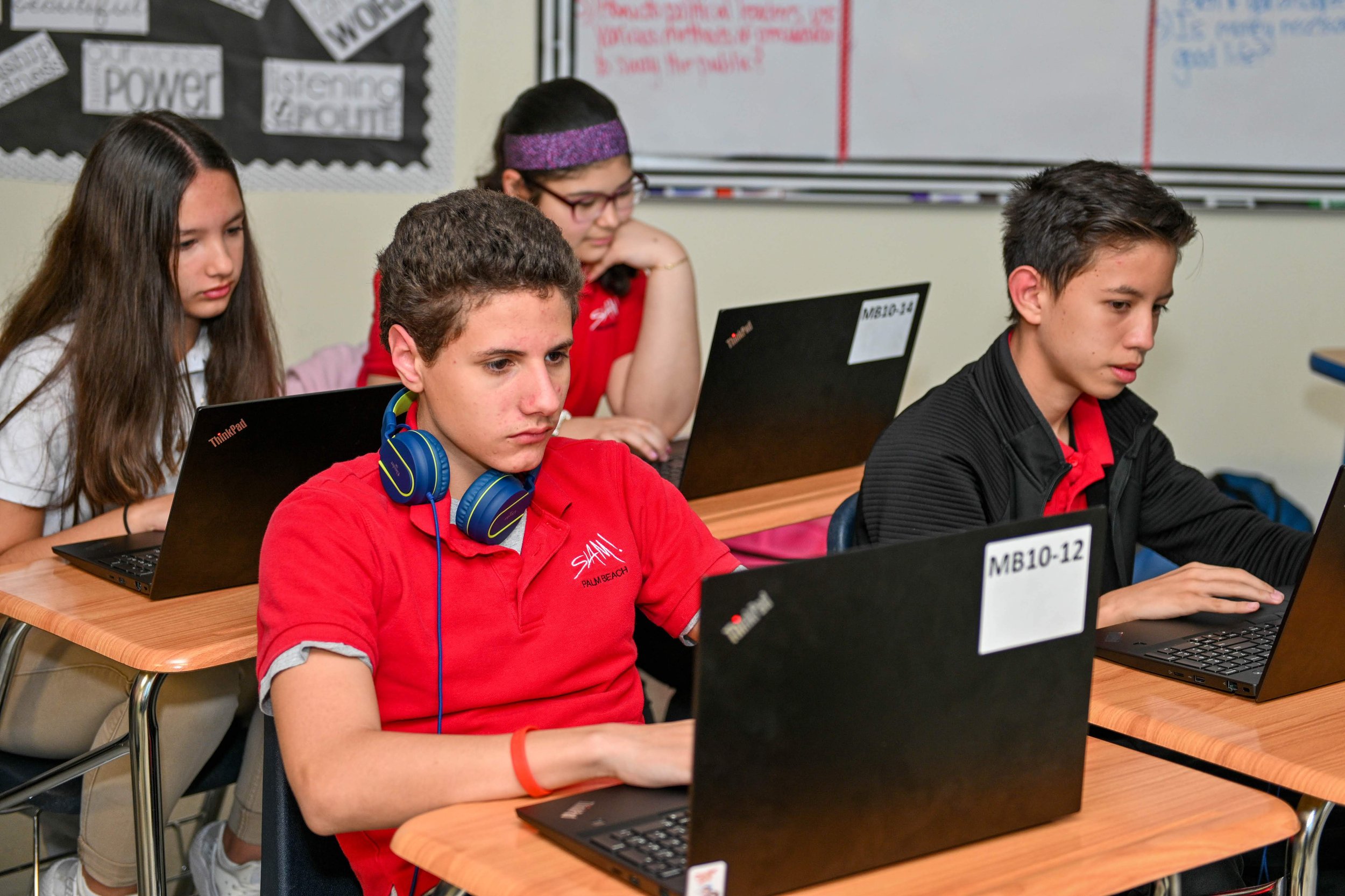 Why Critical Thinking Is So Important — Join Academica's eSports League ...