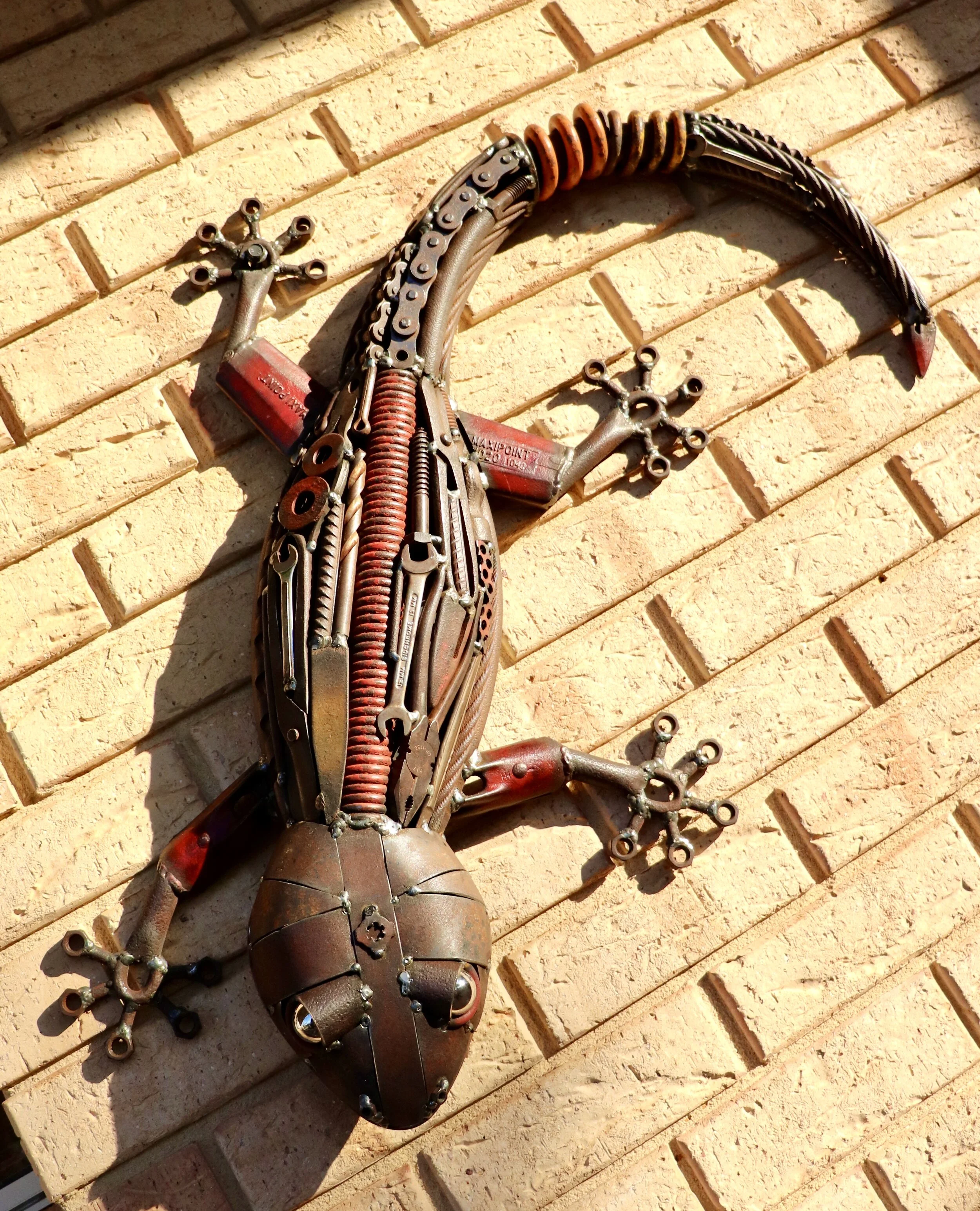 Gecko Metal Sculpture — Jordan Sprigg Sculptures