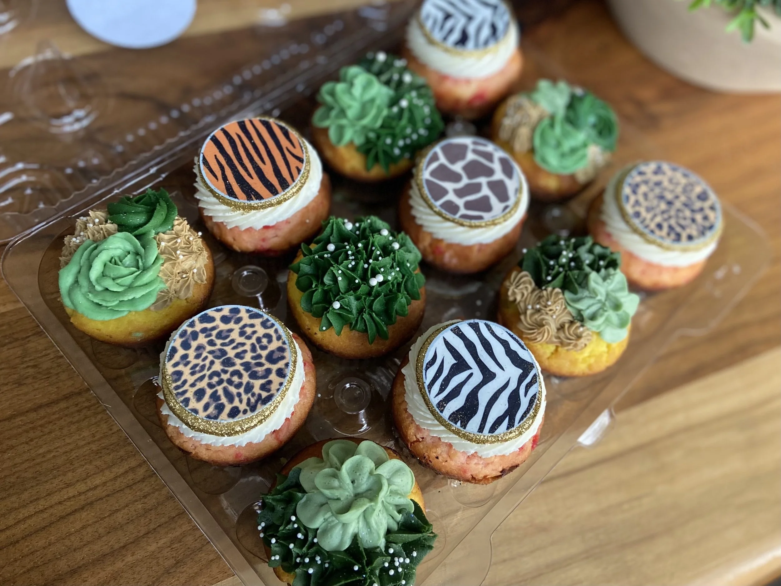 Cupcakes — M Street Baking Co.