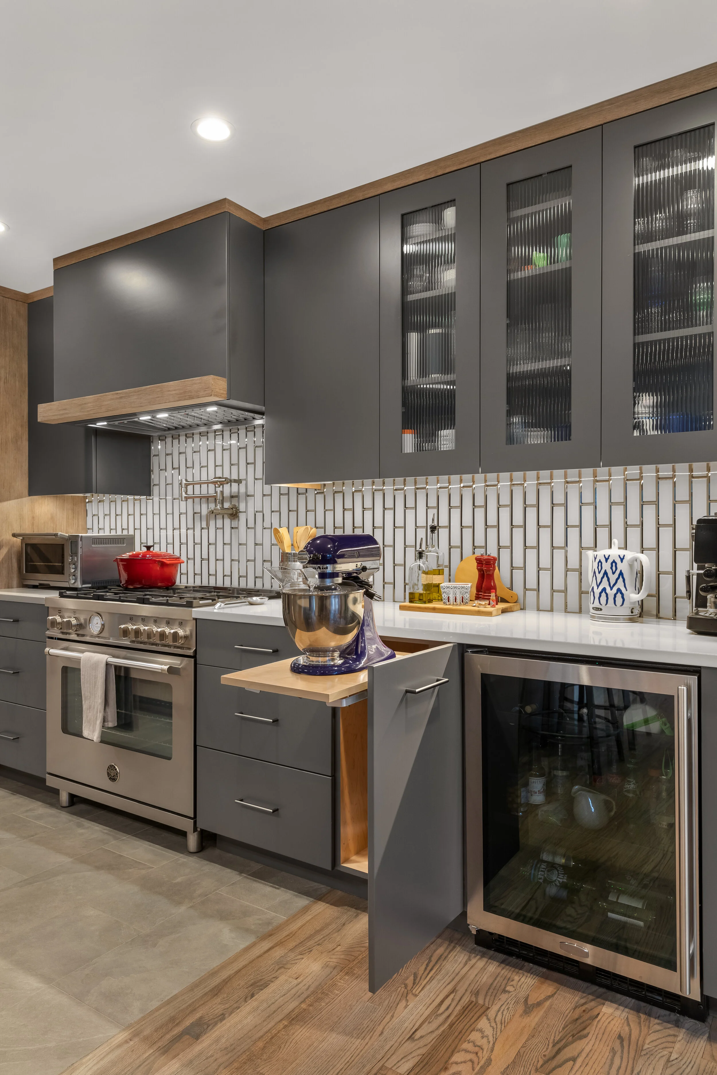 Gallery 3 — Coastal Cabinet Works