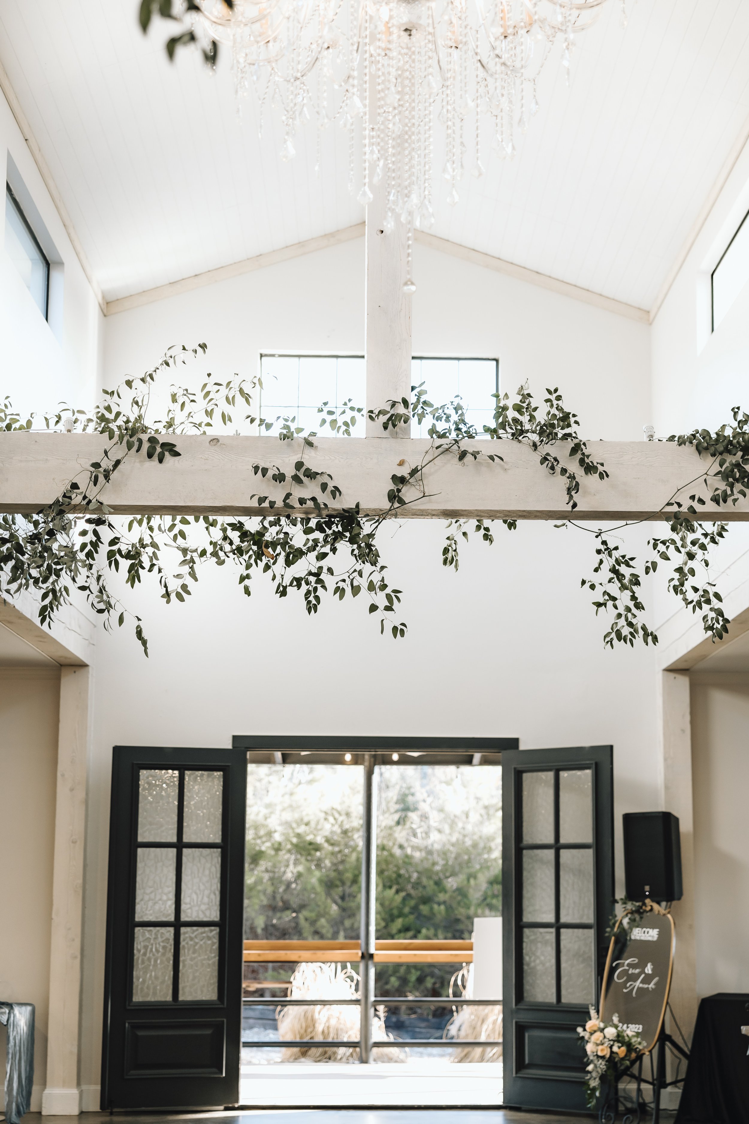 East Texas Wedding Venue | Sunset Oaks Venue