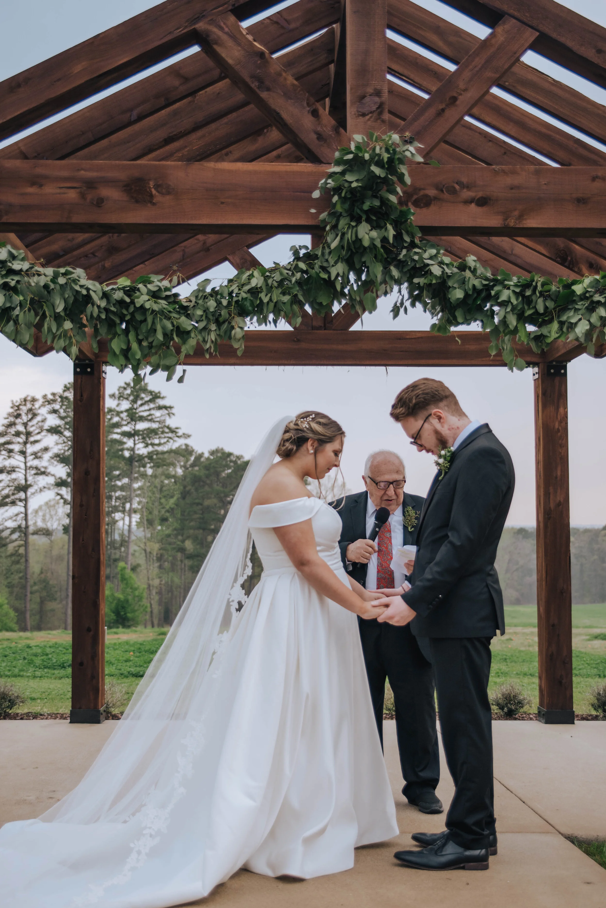 Tyler, TX wedding venue | Sunset Oaks Venue