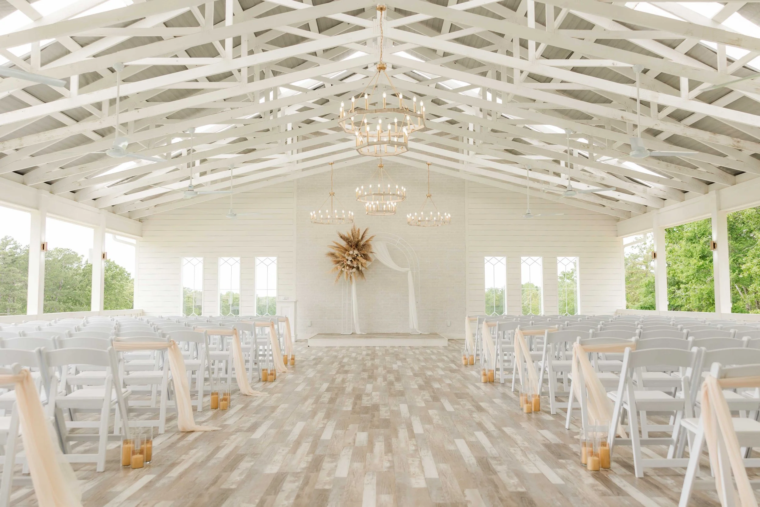 Sunset Oaks Venue | Tyler Texas Wedding Venues