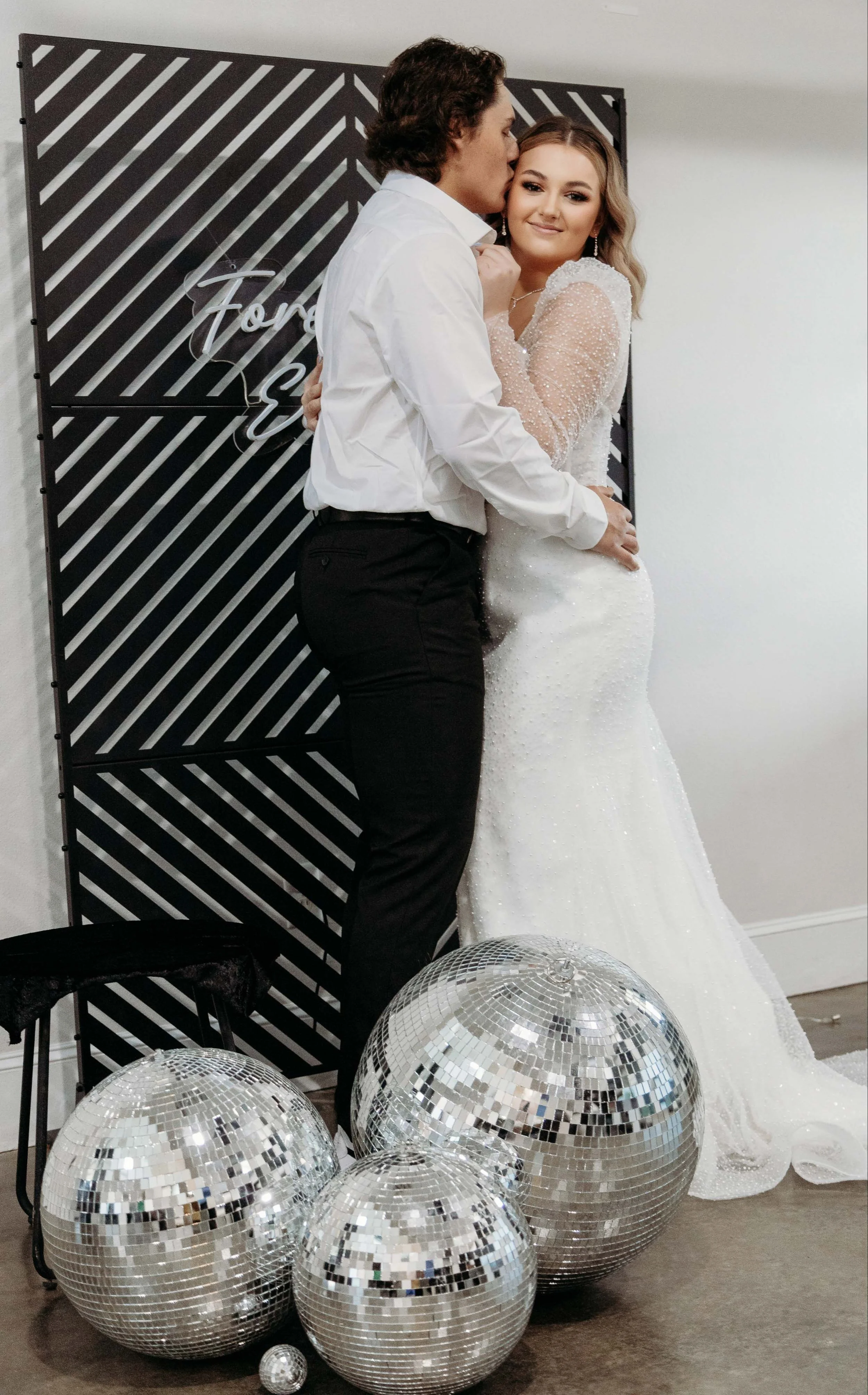 Disco-Themed Wedding Inspiration | Sunset Oaks Venue