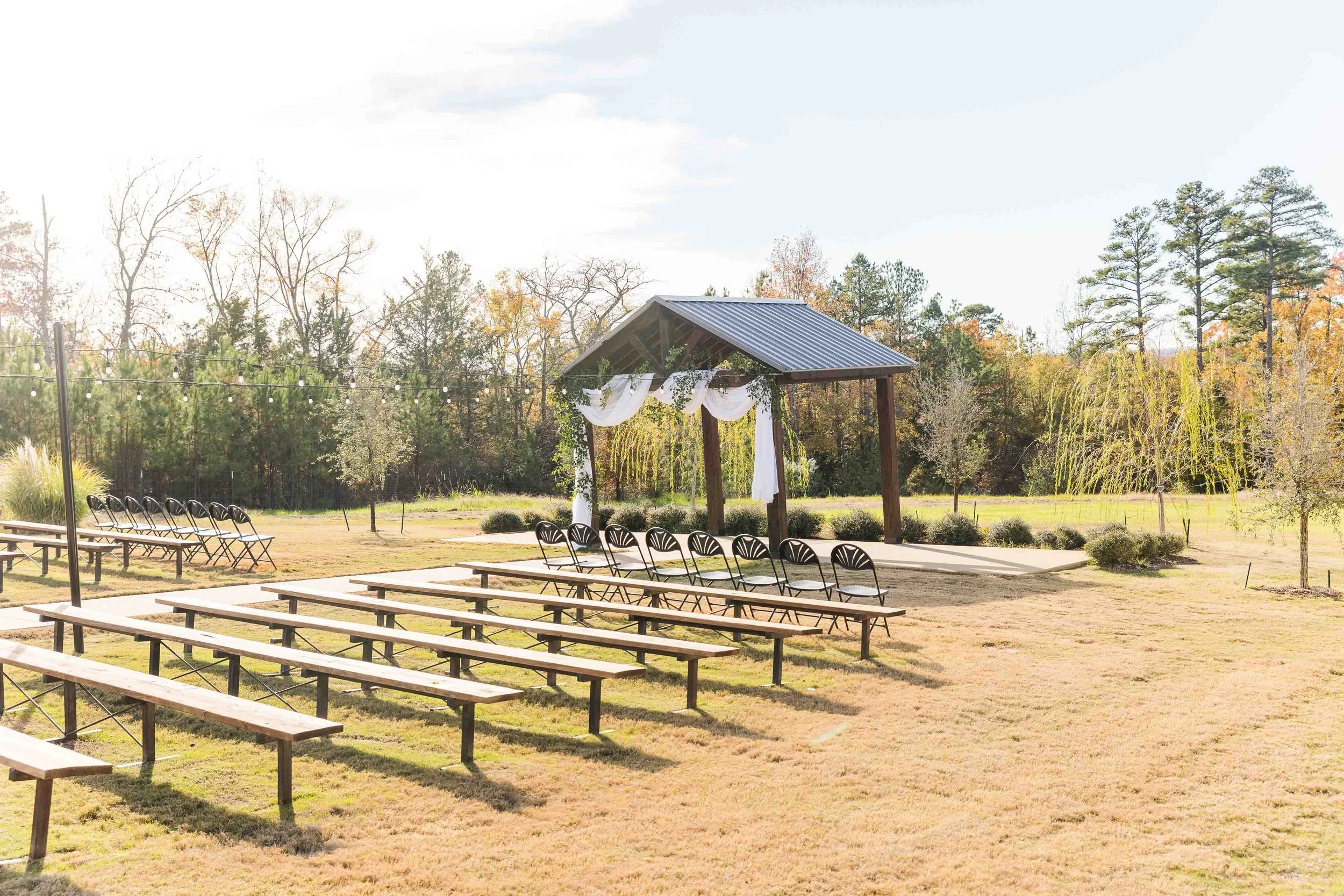 Venue with Decorations Included | Sunset Oaks Venue