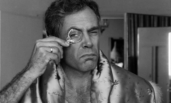 MEMORIES OF UNDERDEVELOPMENT (co-adapt & dir by Tomás Gutiérrez Alea, w ...