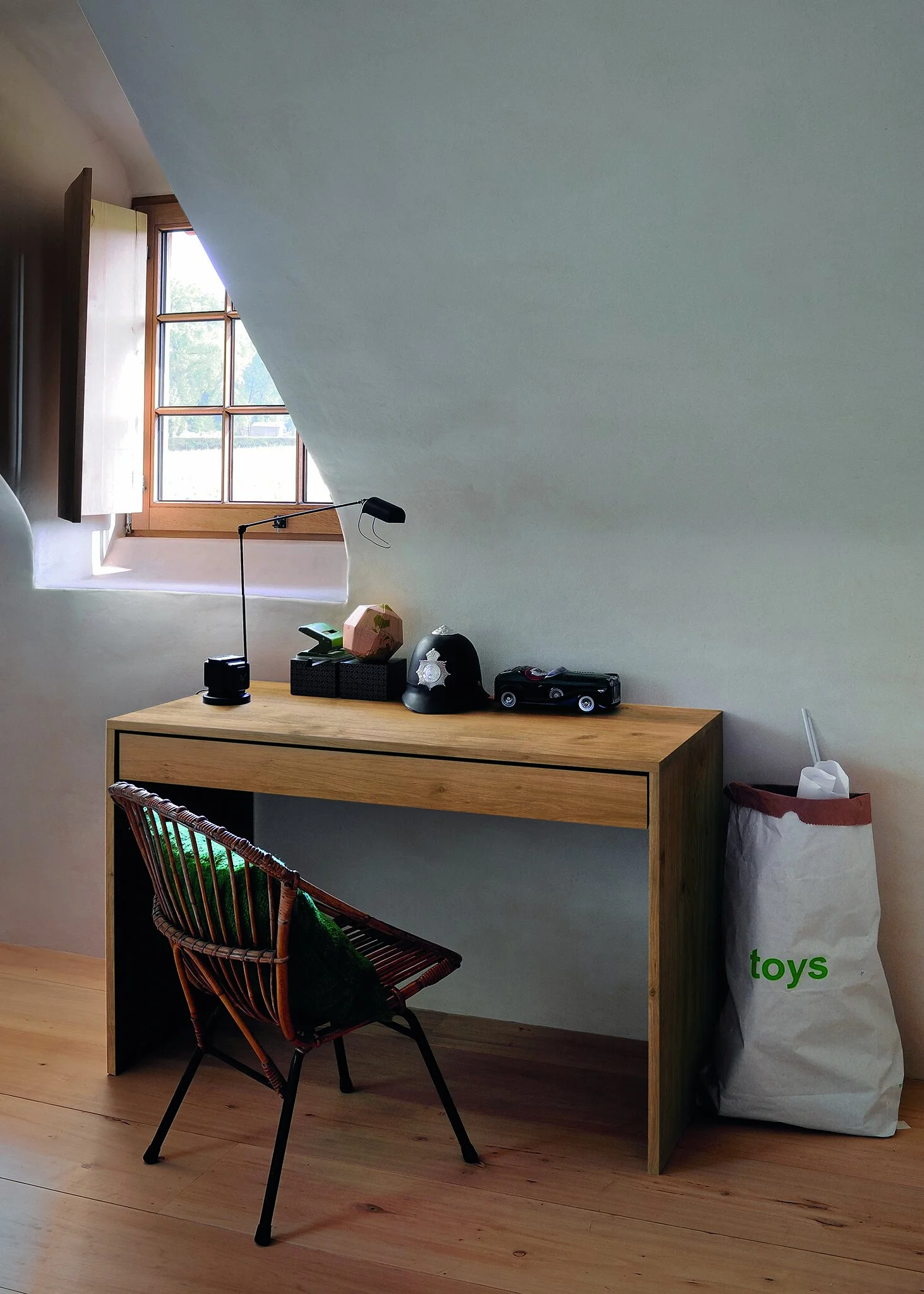 Ethnicraft Oak Wave Desk | hb&co Rockhampton