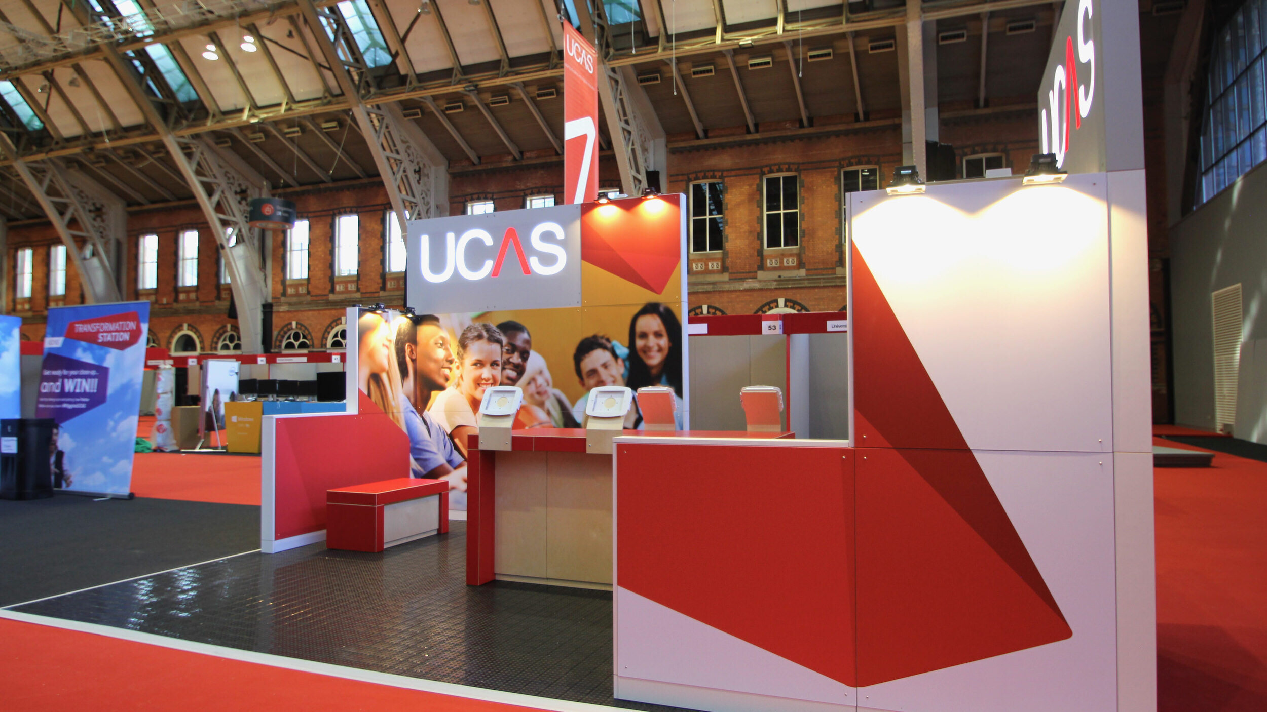 UCAS Exhibition Stand - Fast-Build & Impactful — Designrock