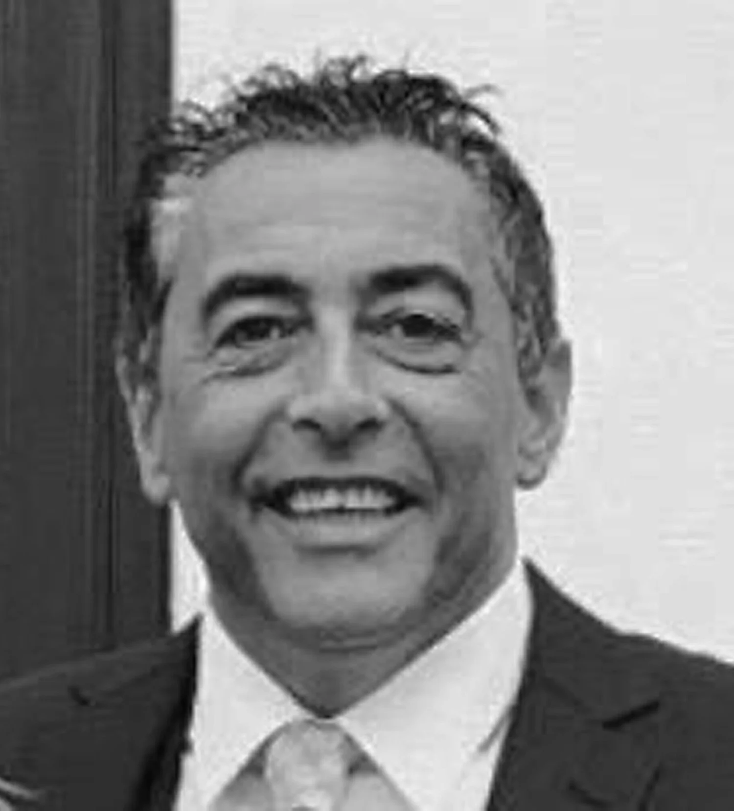 About Us — Modernistiq