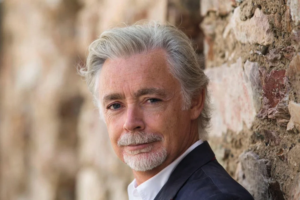 Official Eoin Colfer Website