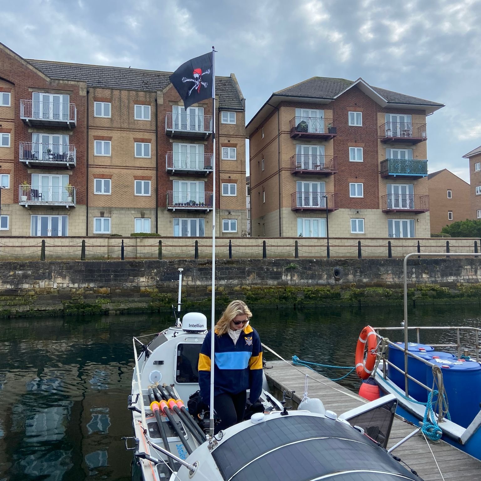 A 40+ hour row: thunder and lightning storms, Alan the seal and ...