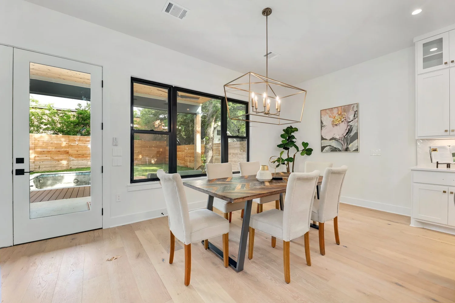 Single Family Spec New Build | Past Project - Austin Texas — Mission ...