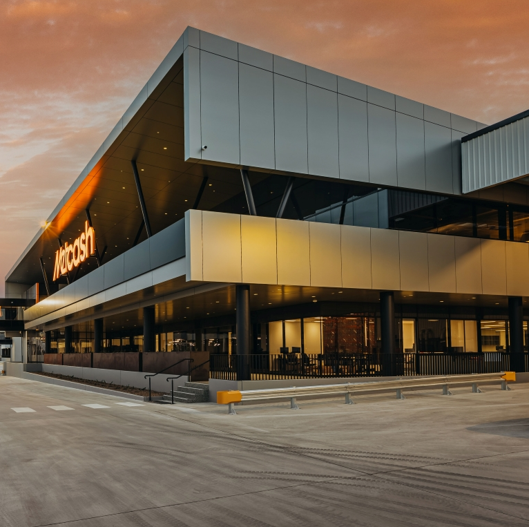 Goodman and Metcash celebrate project completion — Venture Melton