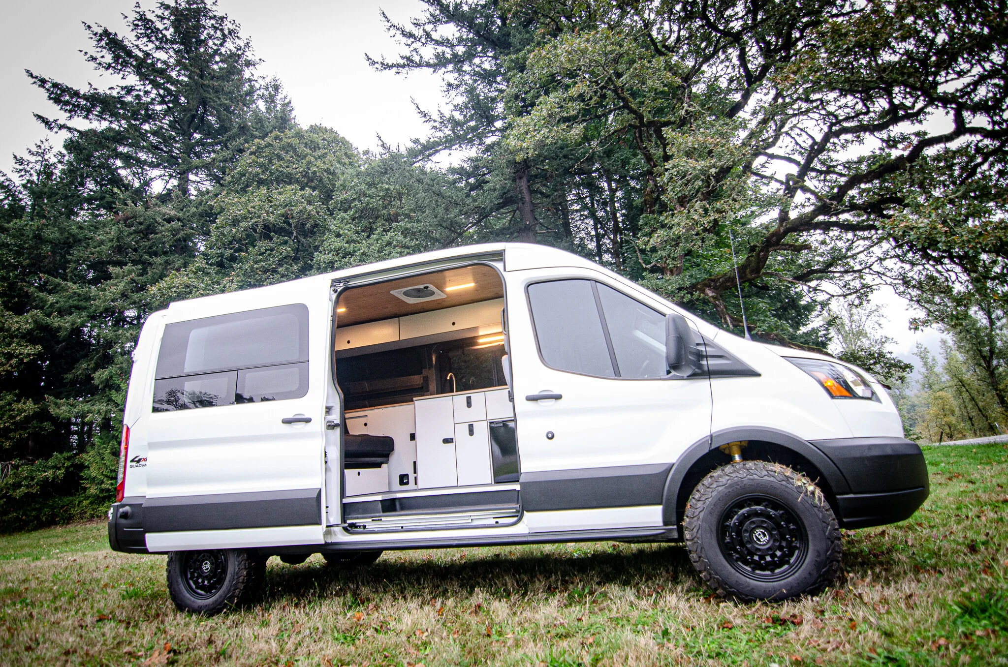 Axis Vehicle Outfitters