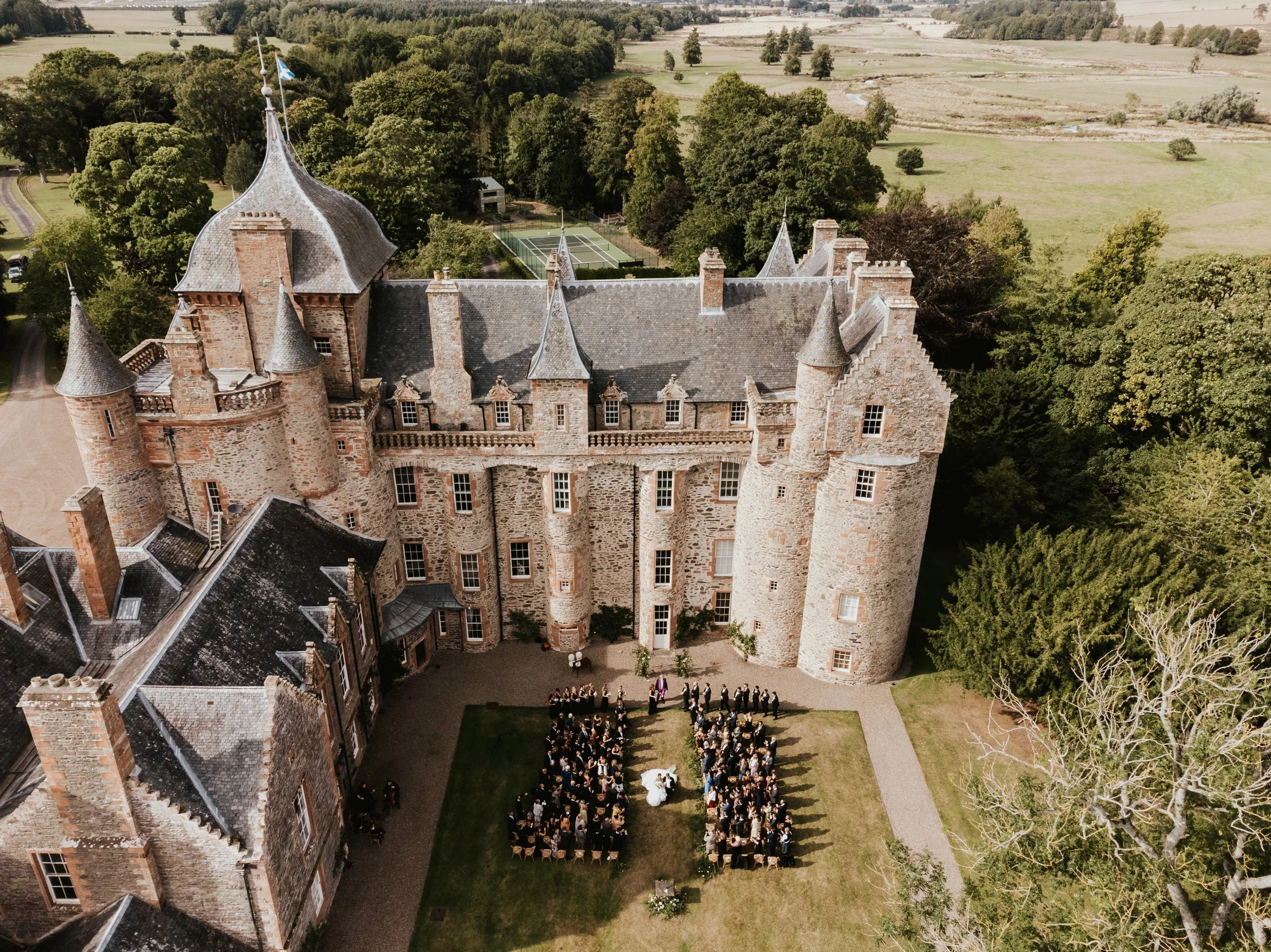 A guide to your dream wedding in Scotland — Timeless White Wedding ...