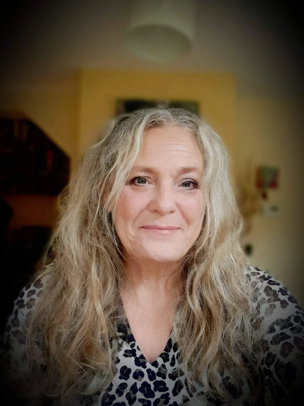 Lesley Vickerage's Instagram, Twitter & Facebook on IDCrawl