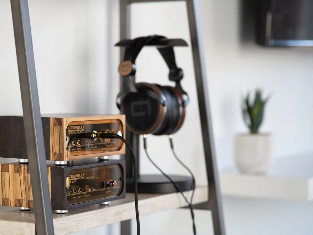 GESHELLI LABS E2/J2 - REVIEW — AUDIOKEY REVIEWS