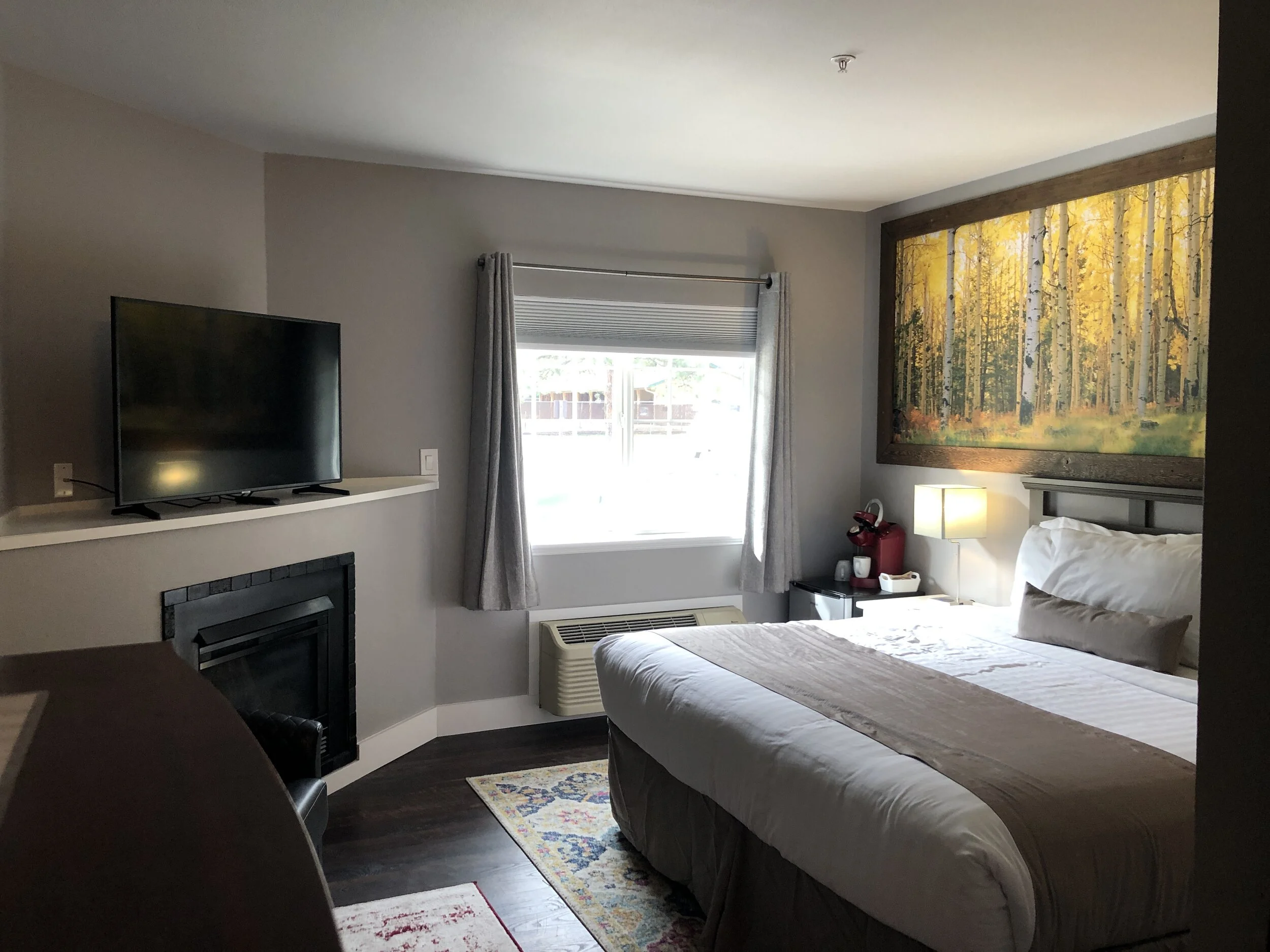 Contact — Blue Elk Inn