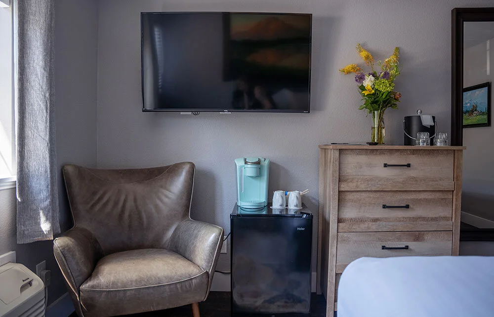 Why Blue Elk — Blue Elk Inn