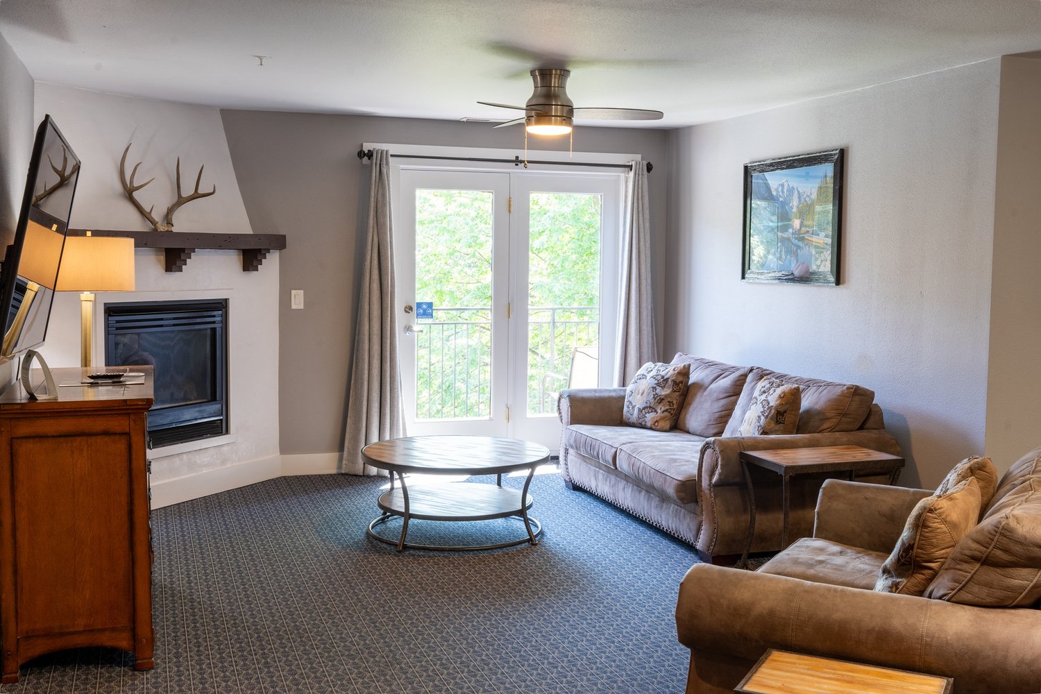 Grand Family Suites — Blue Elk Inn