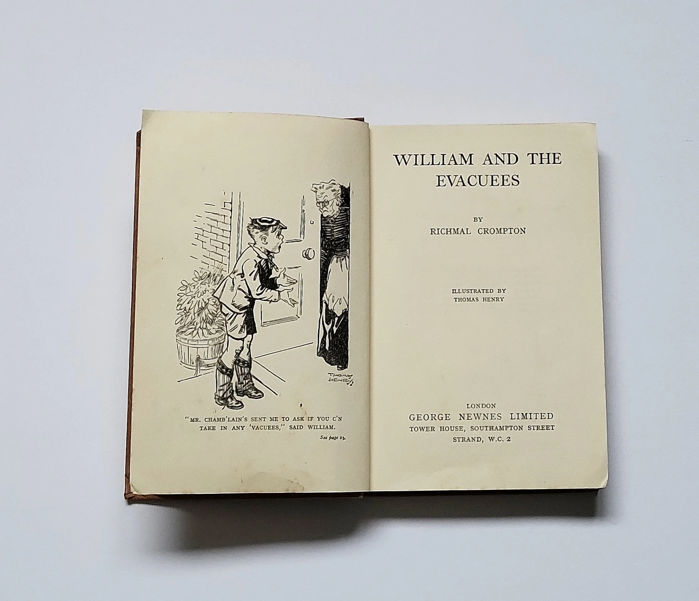 William and the Tramp (Just William) - 1954 — Blue Powder Magazines