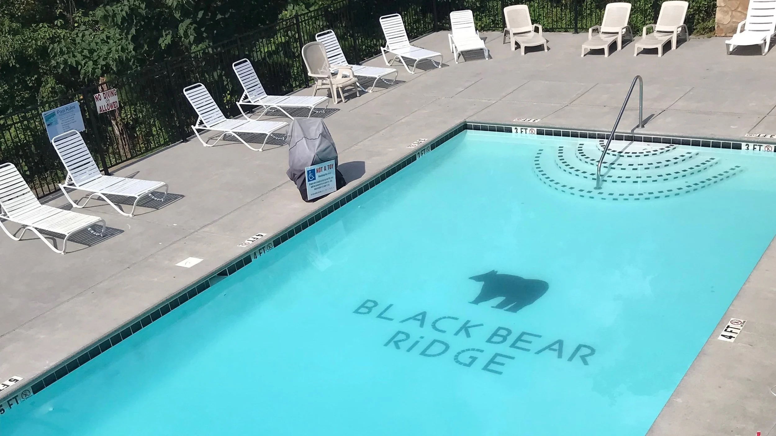 Luxury Cabins at Black Bear Ridge Resort in Pigeon Forge — Thomas Rentals