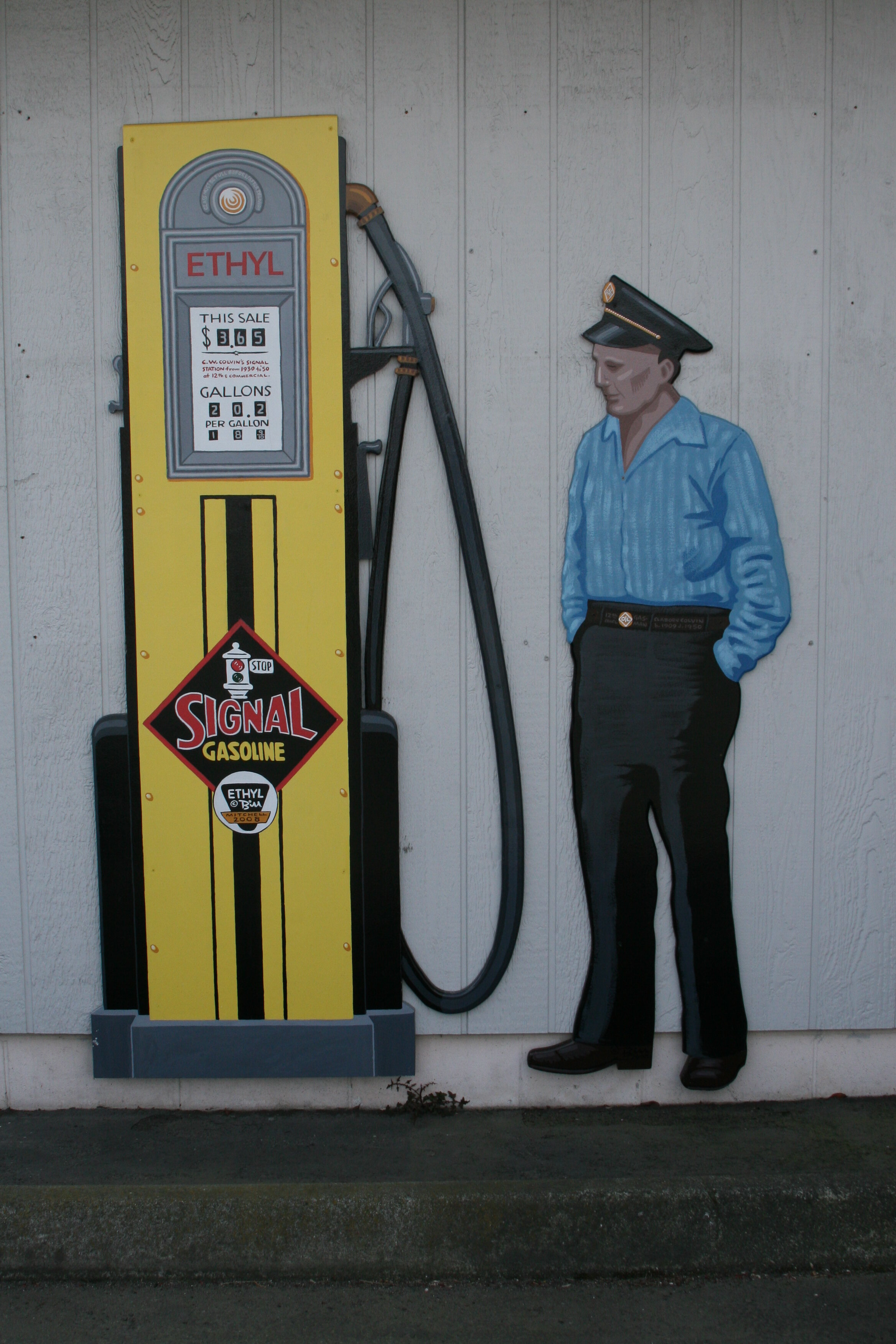 Claborn Colvin and Signal Gas pump on 12th, 1930s-40s. — Bill Mitchell ...