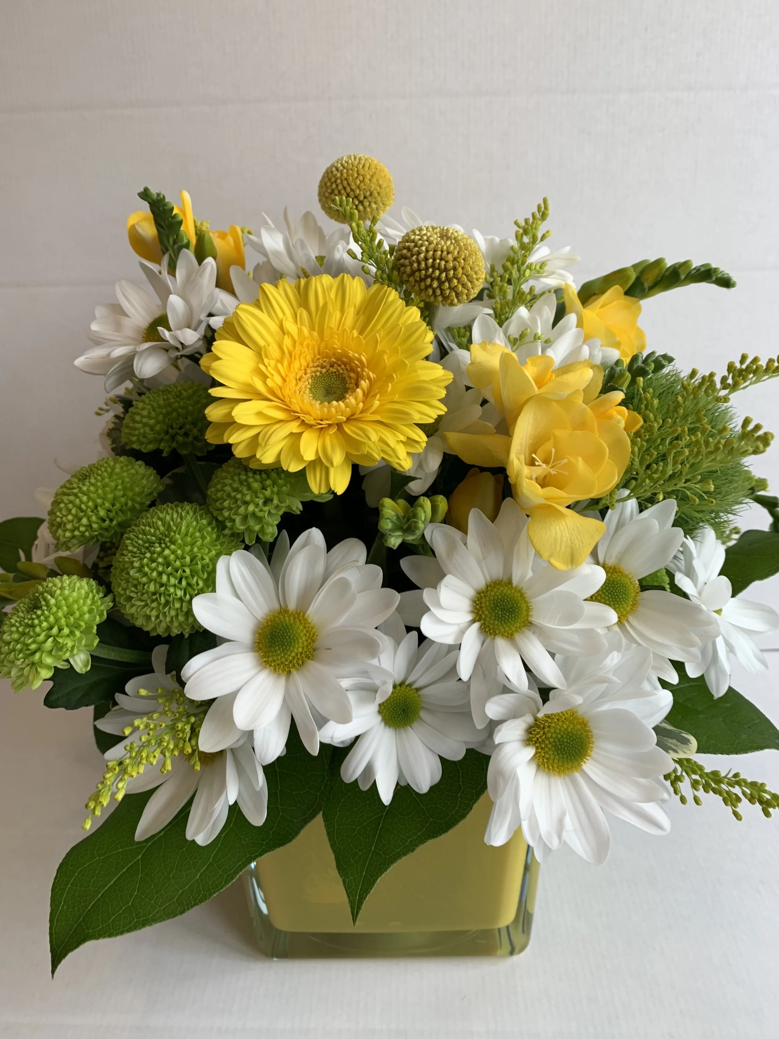 Joshua's Greenery | Fresh Flowers in Barrie