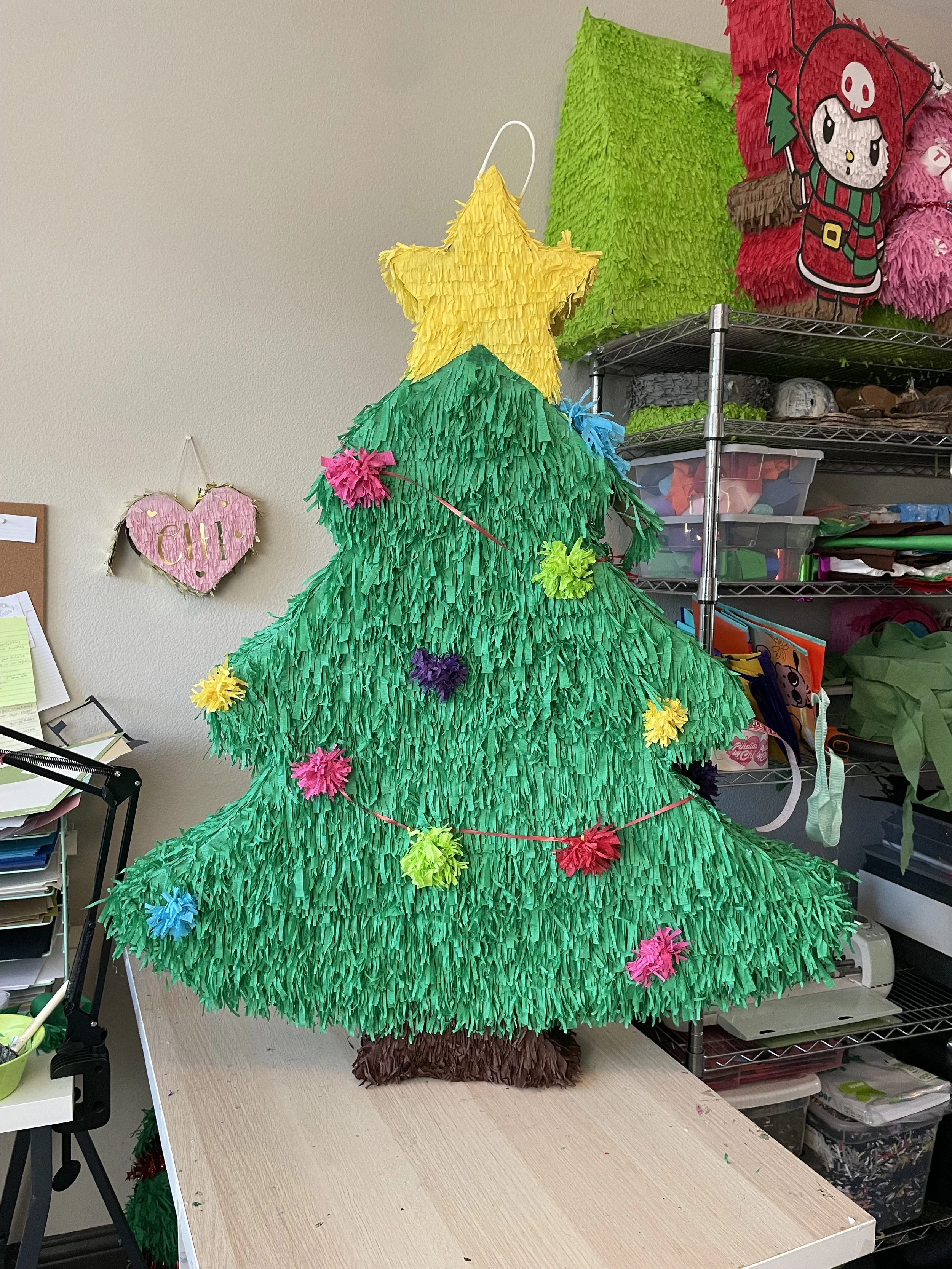 Piñatas by Chi | Handcrafted piñatas