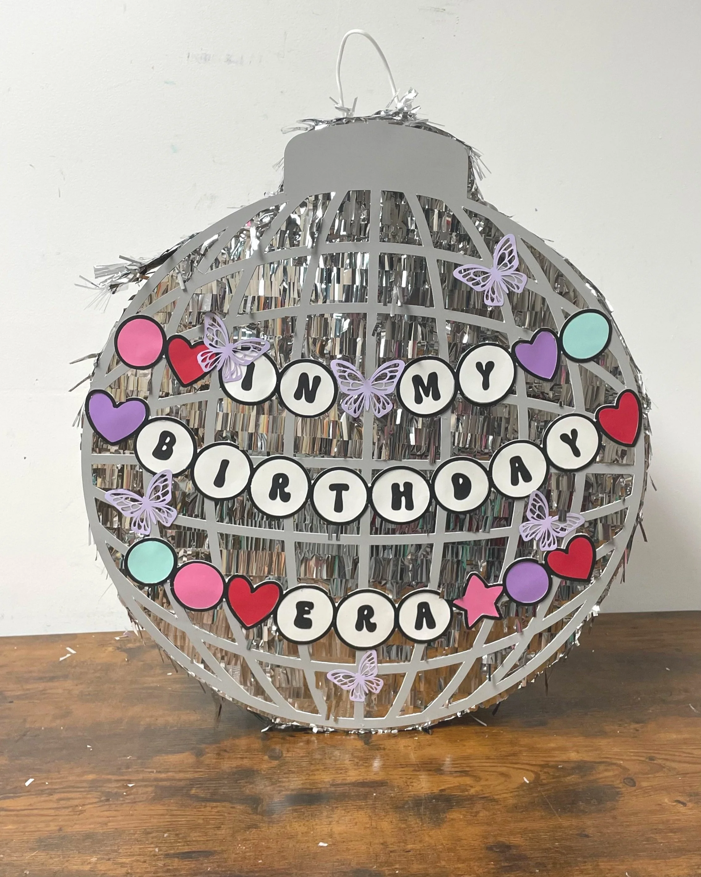Piñatas by Chi | Handcrafted piñatas